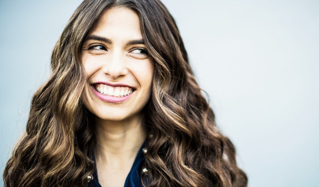 Couleur de cheveux châtain : choisir la bonne coloration châtain